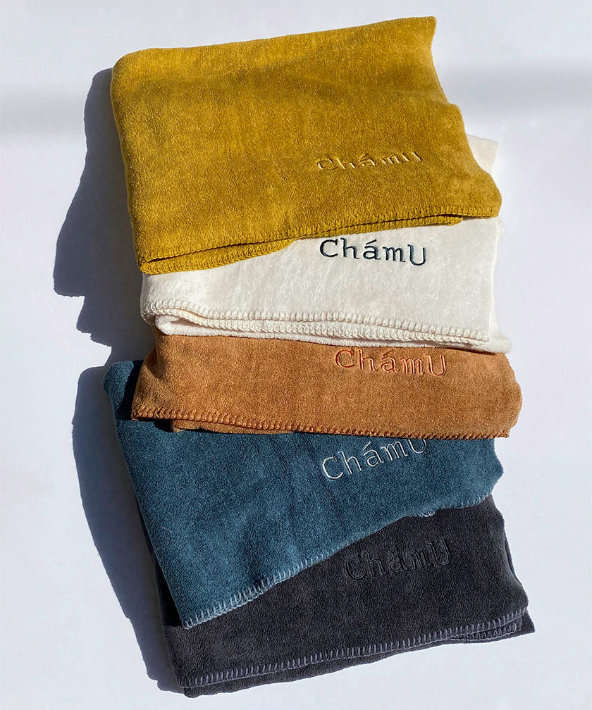 BLANKET / WHITE – ChamU